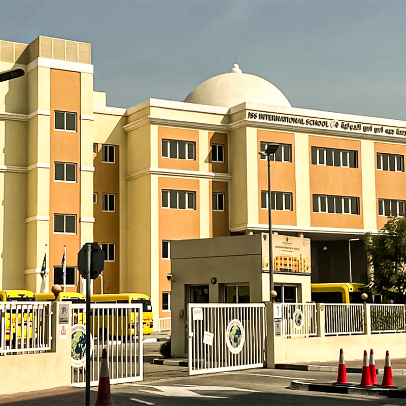 Conquering Dubai: Your Complete Guide to the Dubai Metro